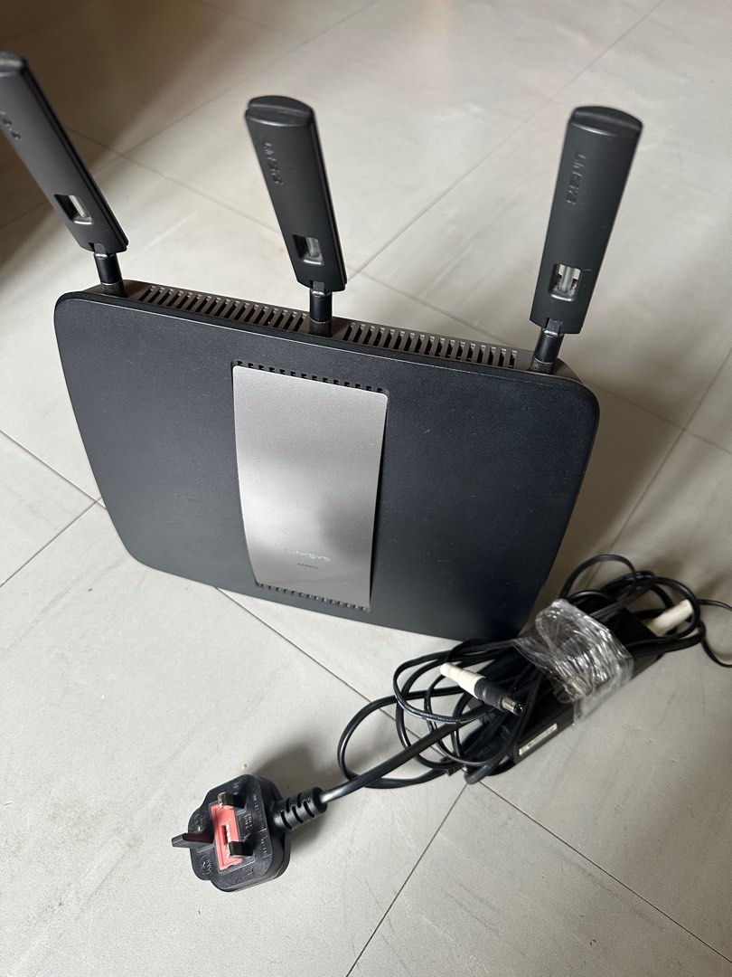 Linksys EA9200 AC3200 三頻 三天線 router, 電腦＆科技, 電腦周邊及配件, Wifi及上網相關產品 ...