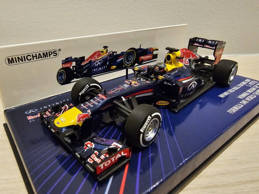 Minichamps F1 Rare 1:43 Infiniti Red Bull Racing RB9 - Sebastian Vettel ...