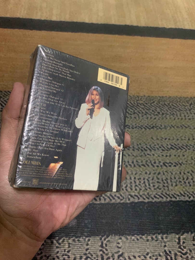 MiniDisc Original 2disc set, Audio, Portable Audio Accessories on Carousell