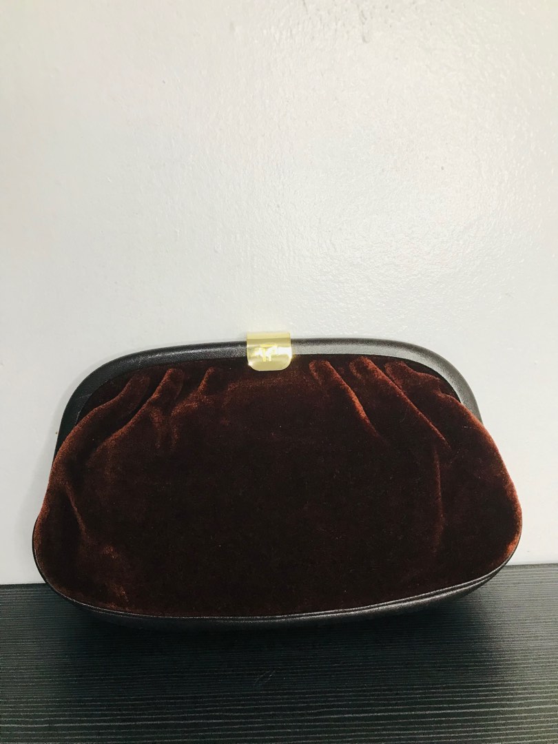 POLA VINTAGE POUCH, Women's Fashion, Bags & Wallets, Purses & Pouches ...