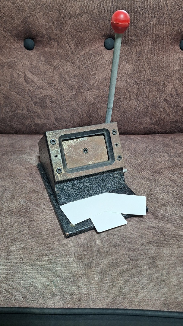 QUAFF PVC ID CUTTER, Everything Else, Others on Carousell