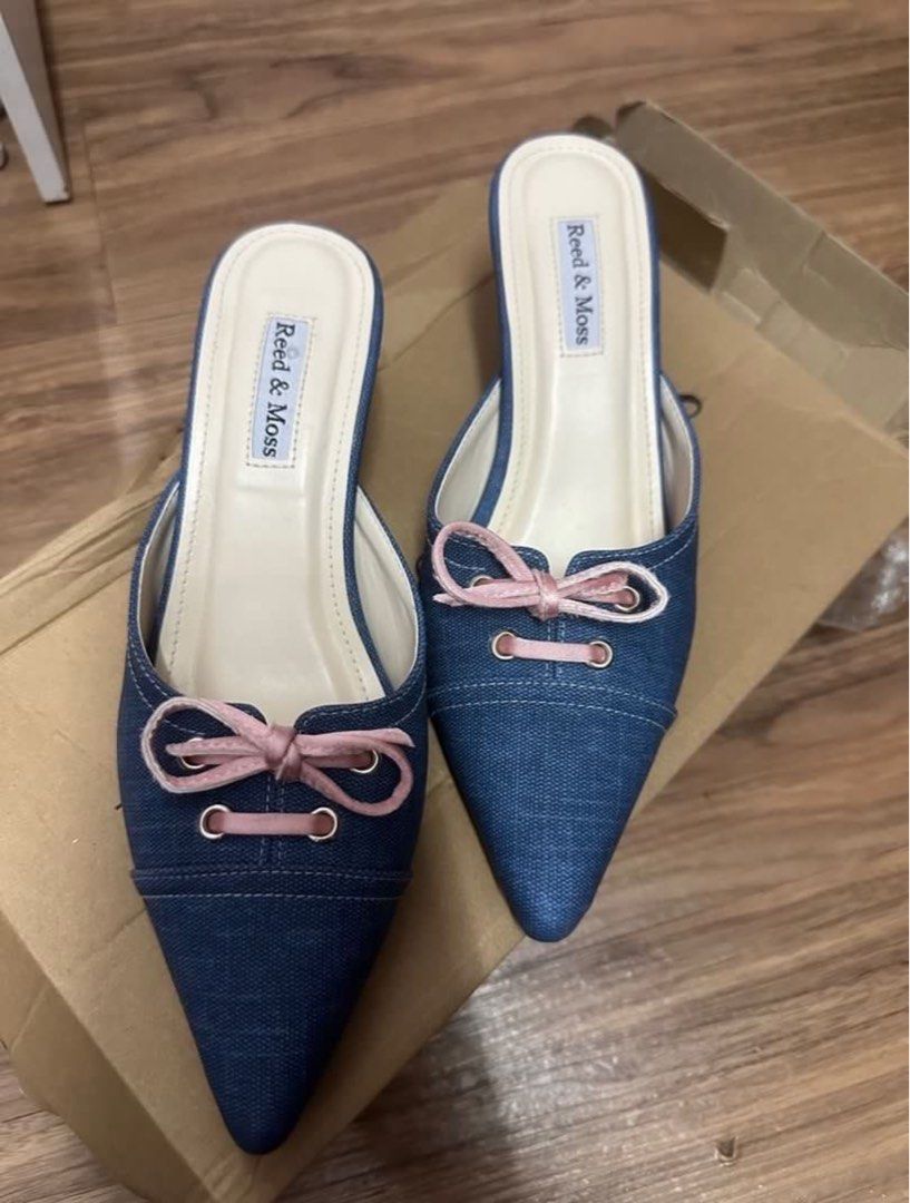 Reed & Moss Moon river, Women's Fashion, Footwear, Heels on Carousell