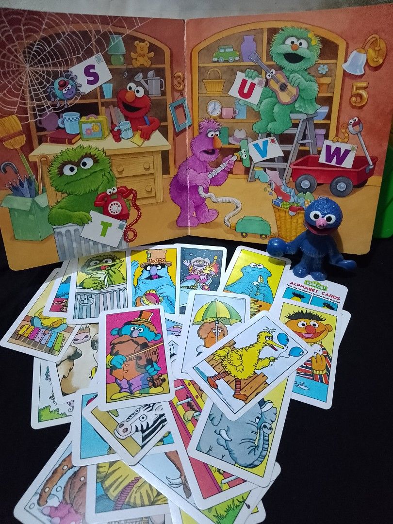 Sesame Street: Elmo' ABC Sound Book with Sesame street cards and toy ...