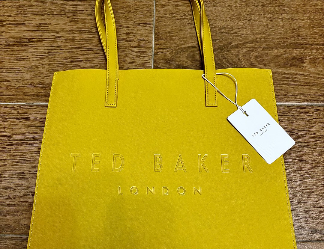 全新 Ted Baker - Soocon Crosshatch Large Icon Bag (Light Yellow), 名牌, 手袋及 ...
