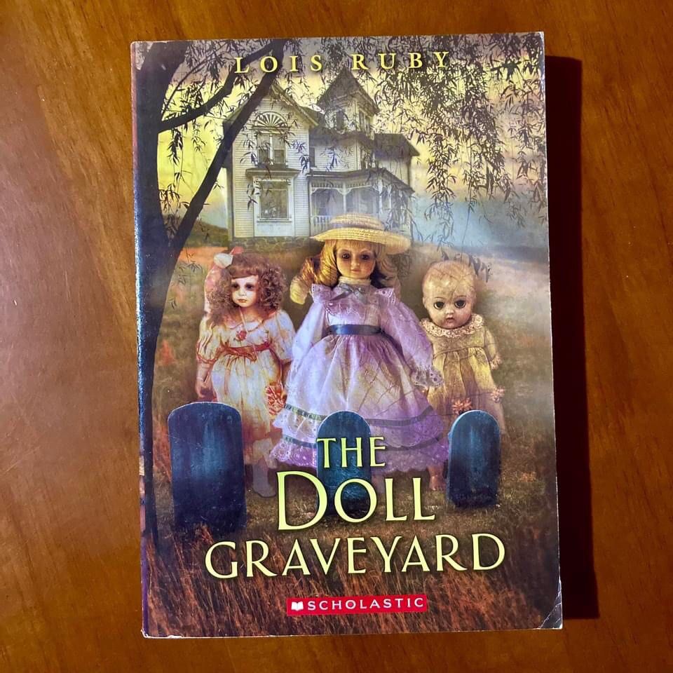The Doll Graveyard by Lois Ruby (Pre-loved / Middle Grade / Teens ...