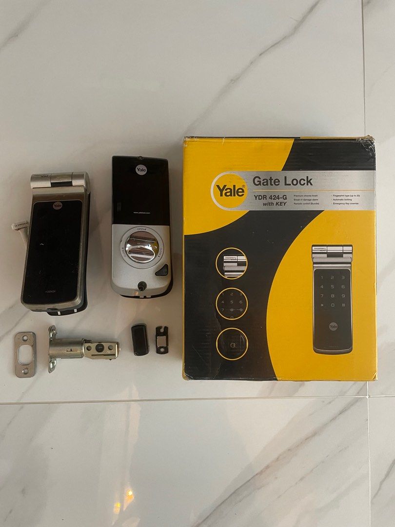 Yale digital biometric gate lock, Furniture & Home Living, Security ...