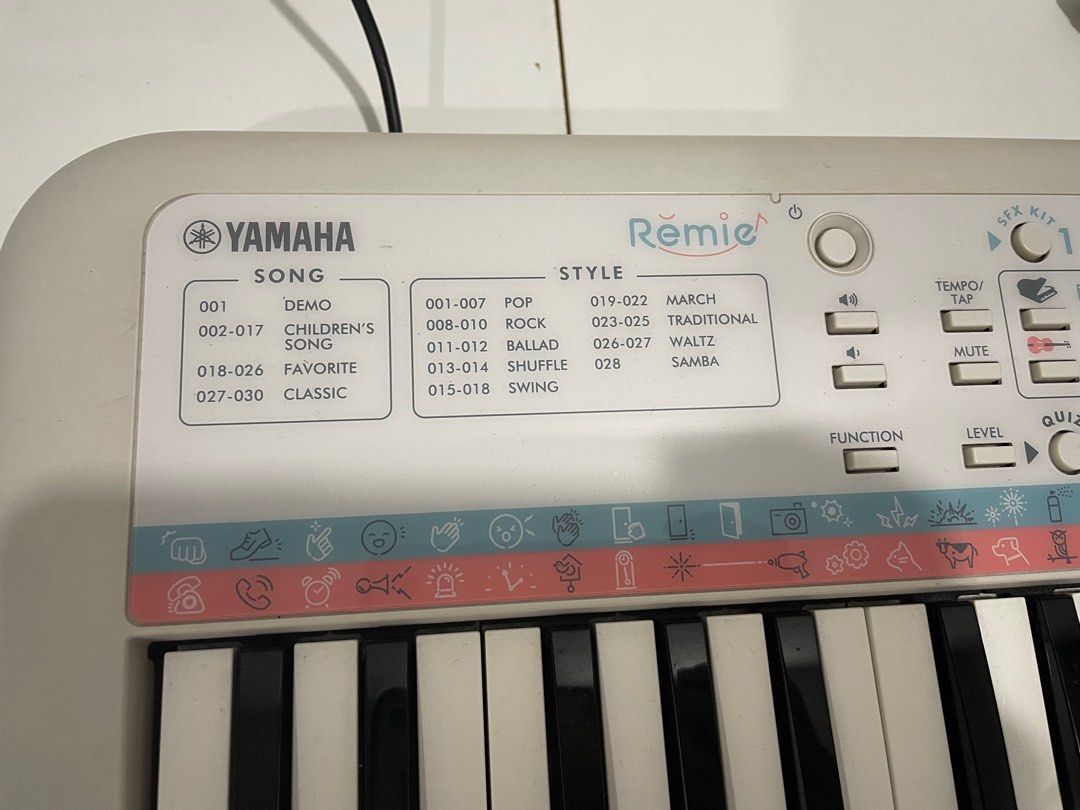 Yamaha Remie Kids Keyboard, Hobbies & Toys, Music & Media, Musical Instruments on Carousell
