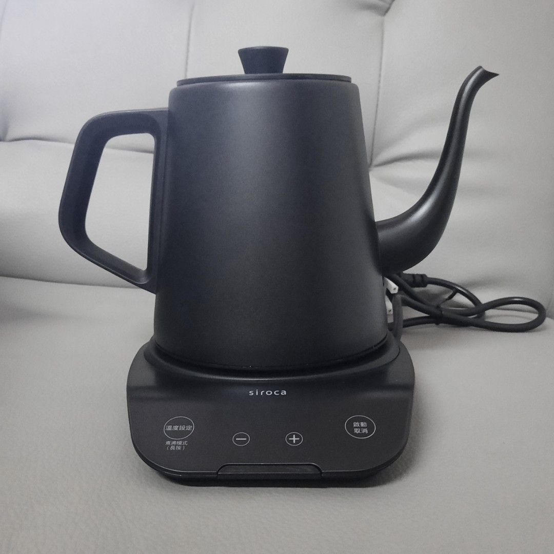 現貨1個 Siroca 黑色 輕觸式按鈕 電子 温控 手沖咖啡壺 SK-D171 容量 800ml, 家庭電器, 廚房電器, 水壺 - Carousell