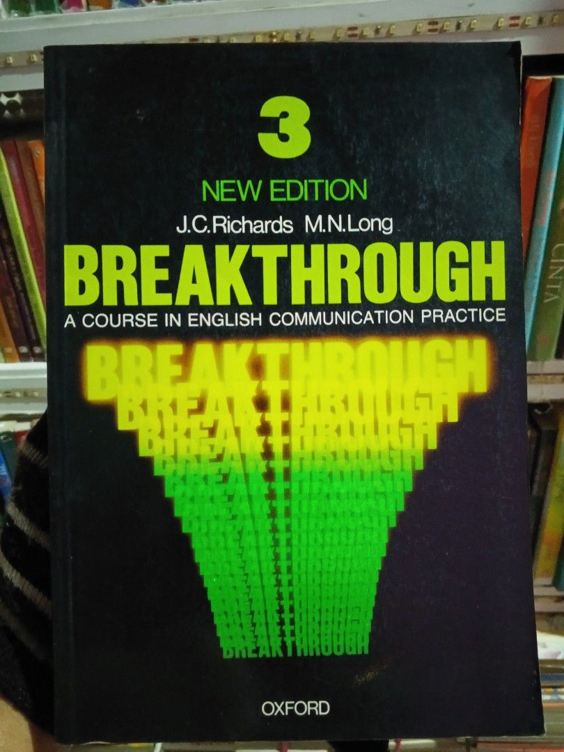 Buku Breakthrough a course in english communication practice 2&3, Buku ...
