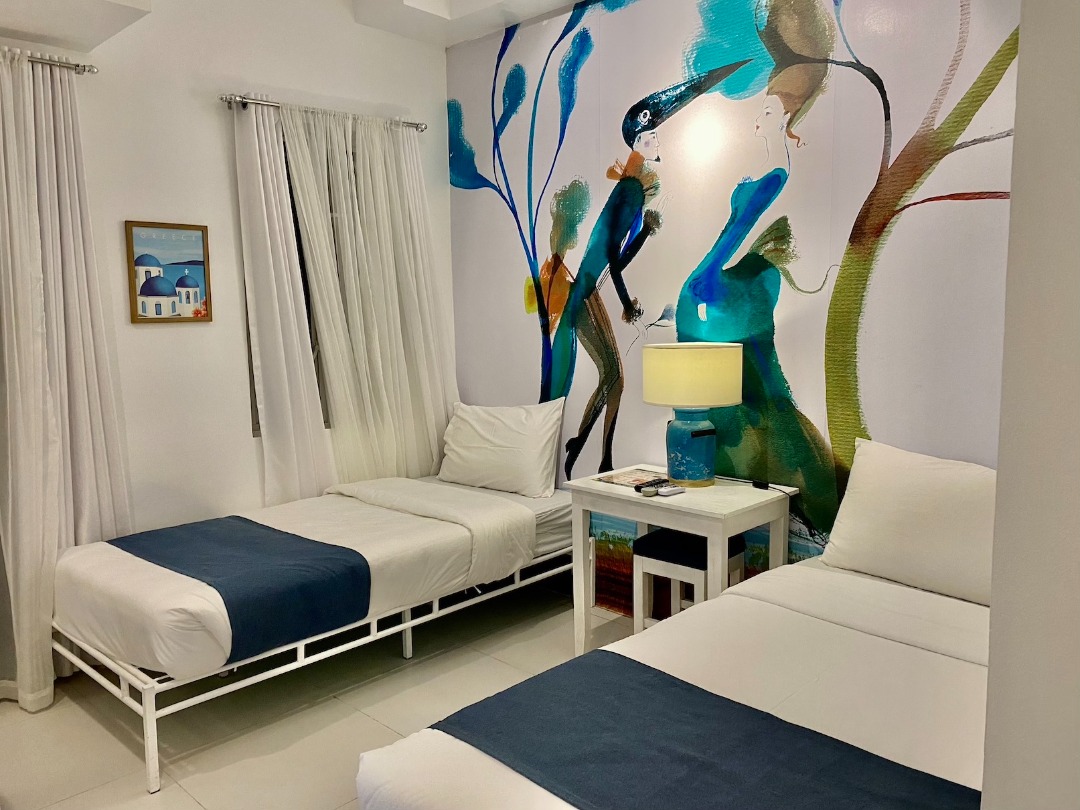 Condotel Studio Unit in La Bella Boutique Hotel Tagaytay, Property, For ...