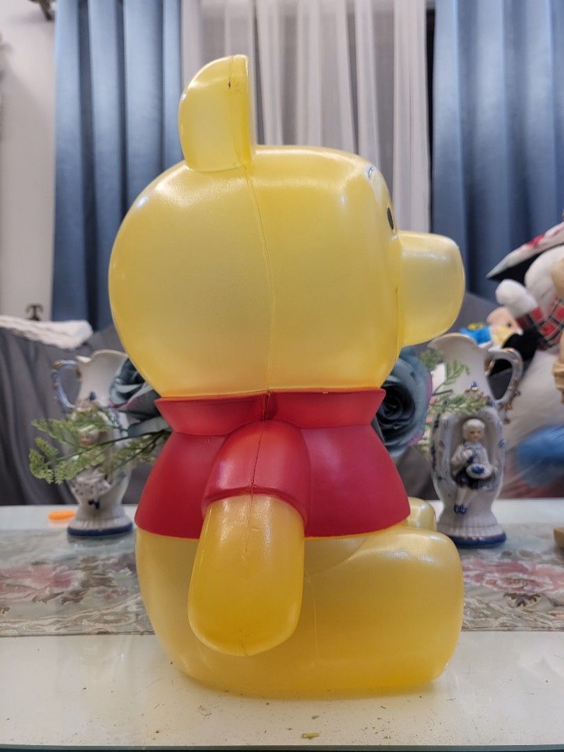 Disney Pooh Large Plastic Figure Display, Hobbies & Toys, Toys & Games ...