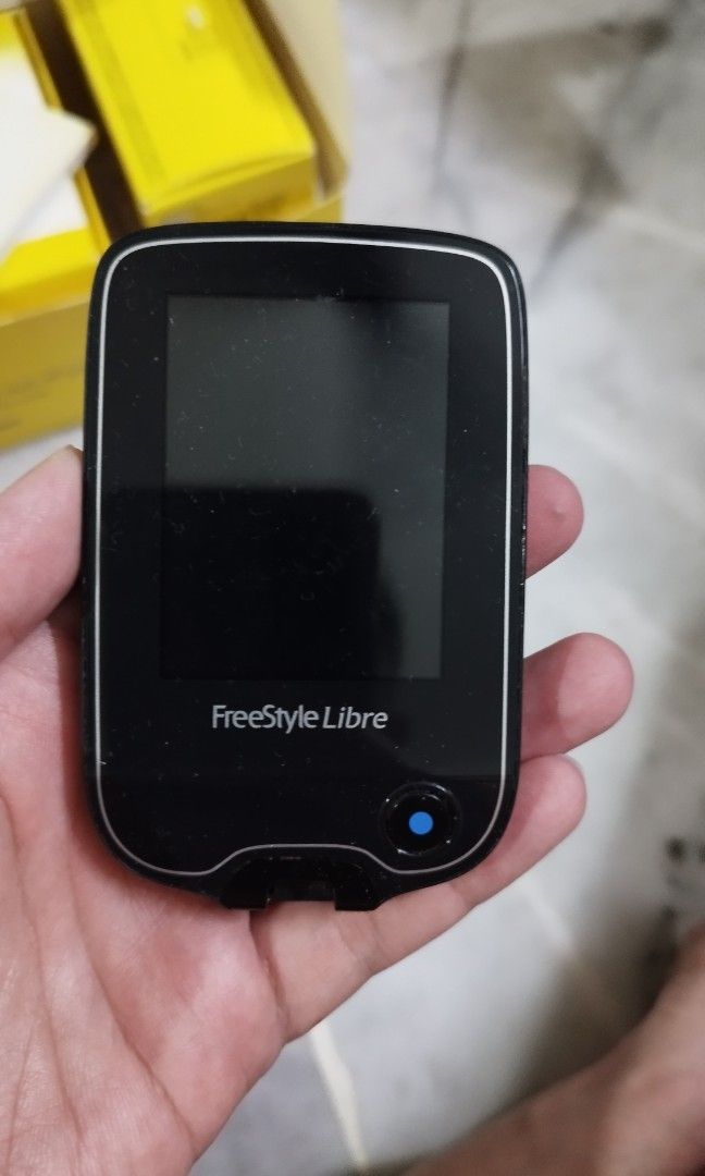 Freestyle Libre Continuous Glucose Monitoring GCM, Health & Nutrition ...