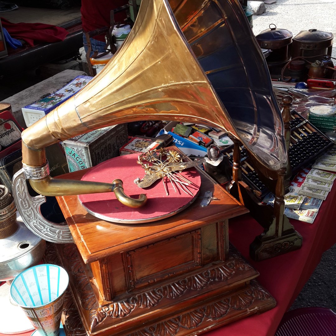 GRAMOPHONE VICTOR, Hobbies & Toys, Collectibles & Memorabilia, Vintage ...