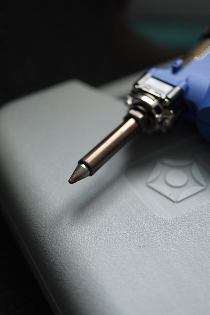 Hakko FR-301 Desoldering Gun, Hobbies & Toys, Stationery & Craft, Craft ...