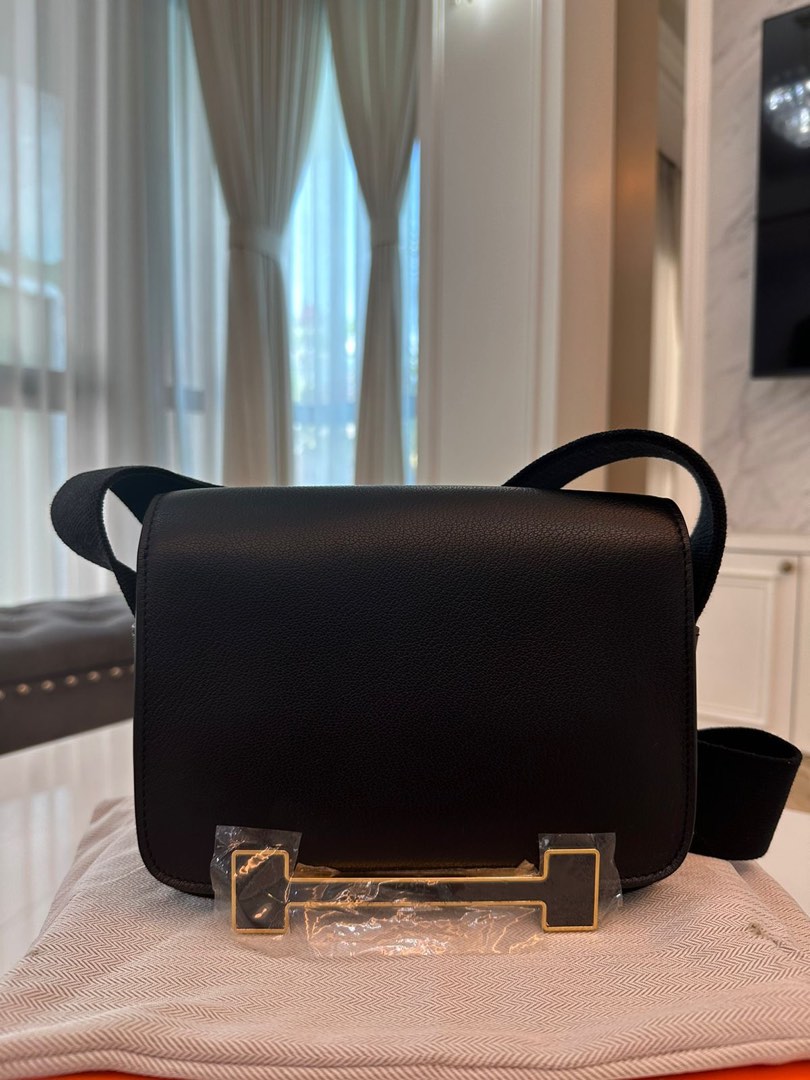 hermes getta, Women's Fashion, Bags & Wallets, Shoulder Bags on Carousell