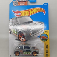 hotwheels morris mini HW art cars, Toys & Collectibles, Lainnya di ...