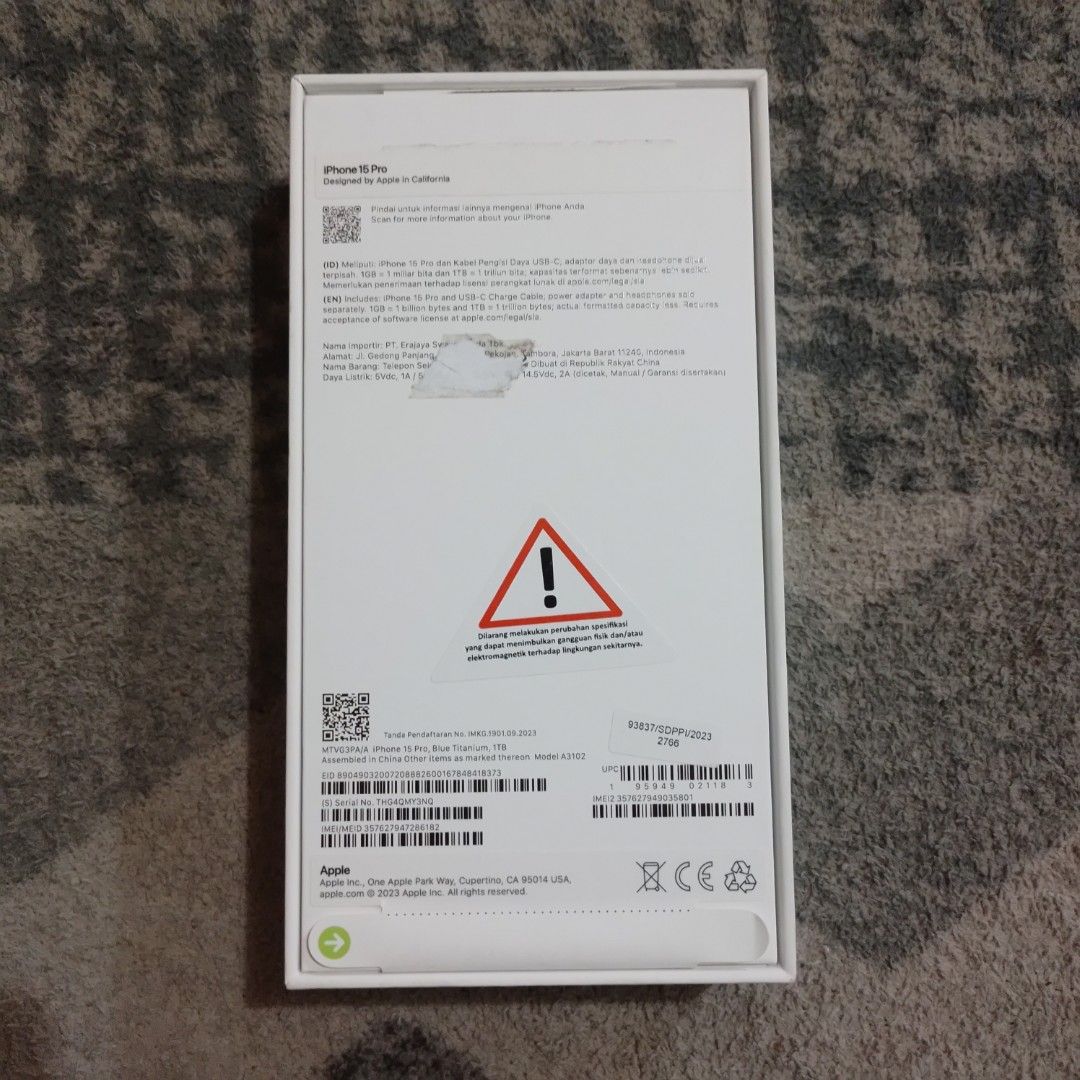 KARDUS KOTAK DUS BOX IPHONE 15 PRO, BLUE TITANIUM, 1TB ORIGINAL, Serba ...