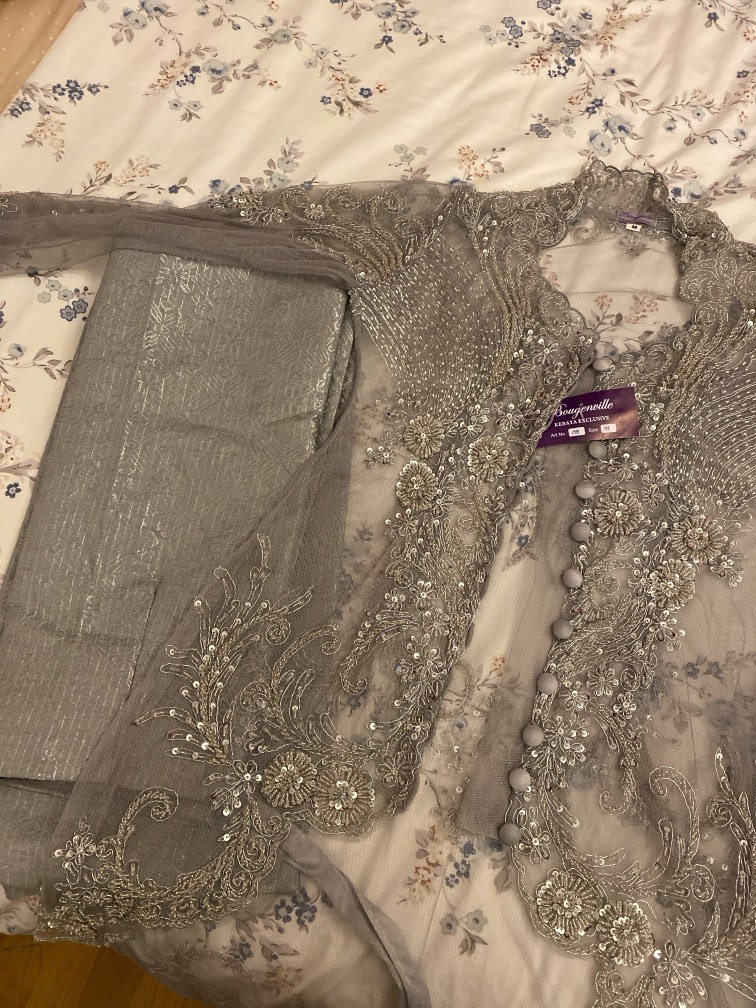 Kebaya Lace Indonesia/Kebaya Graduation, Women's Fashion, Dresses ...