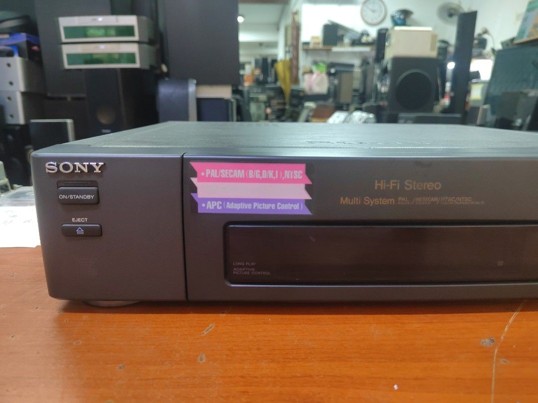 Ku Sony Vhs player elok, Audio, Soundbars, Speakers & Amplifiers on Carousell