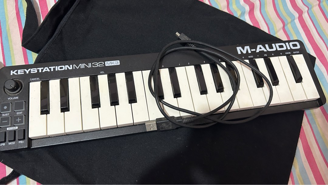 M-Audio USB MIDI Keyboard, Hobbies & Toys, Music & Media, Musical ...