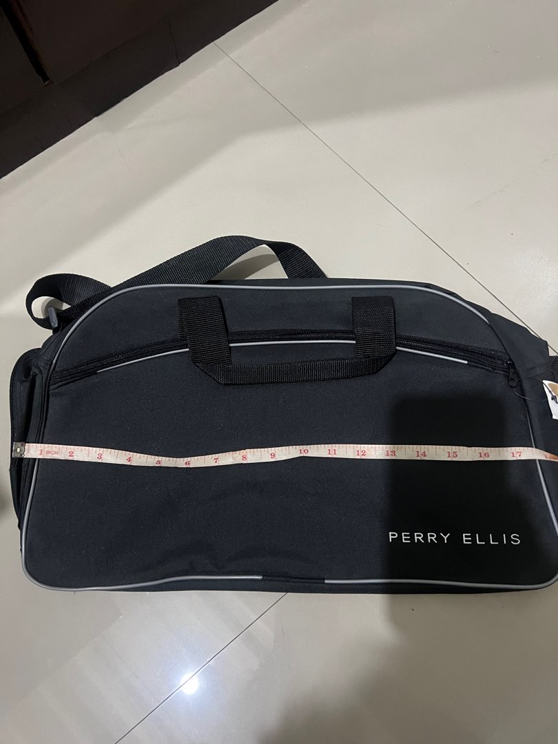Perry Ellis Duffel Gym Bag / Weekend travel bag help tags new balance ...