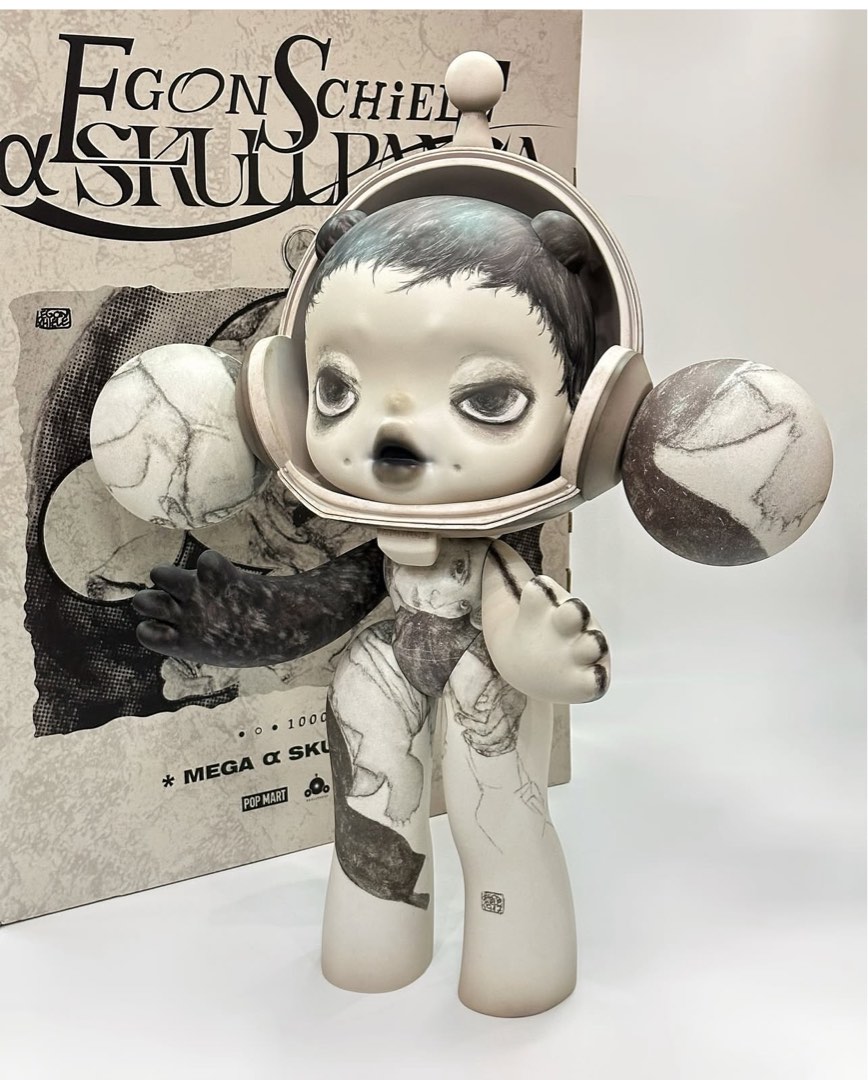 POP MART MEGA α SKULLPANDA 400% Egon Schiele, Hobbies & Toys, Toys ...