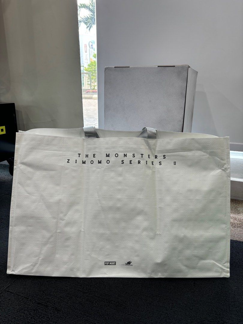 Pop Mart Labubu/Zimomo V2 Angel in Clouds FREE Have a seat Labubu ...