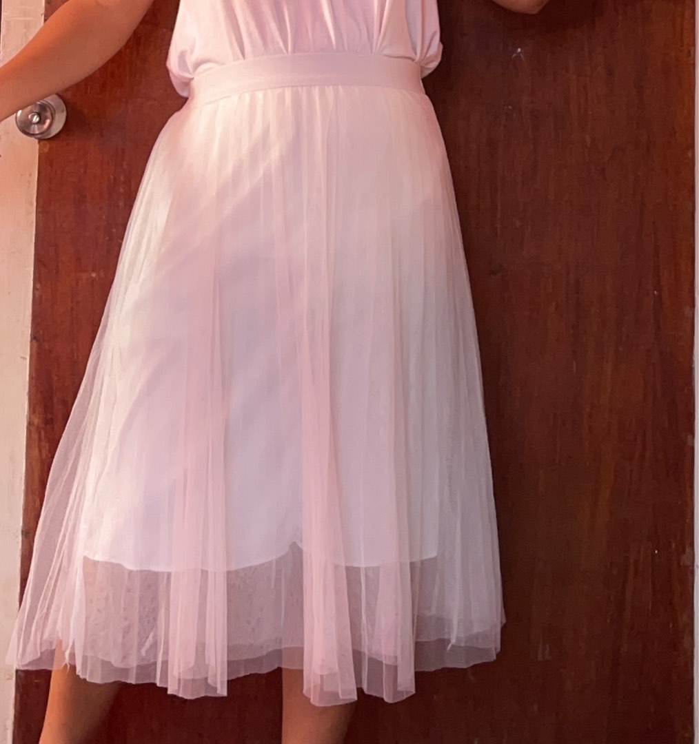 Pretty double lining stretchy white skirt, Women's Fashion, Dresses ...