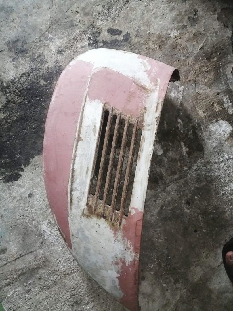 Side box Kanan Vespa Super / Kepok kanan Vespa Super, Hobbies & Toys ...