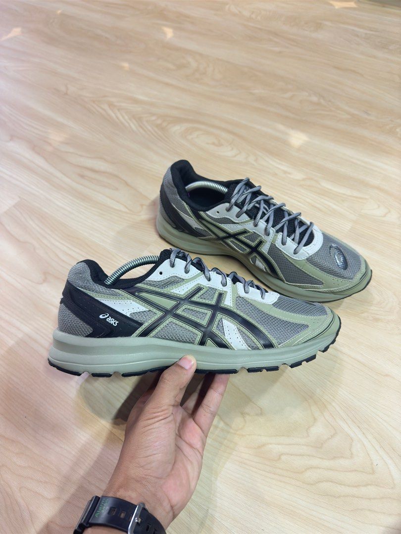 Asics Jog 100 s, Sports Equipment, Exercise & Fitness, Cardio & Fitness ...