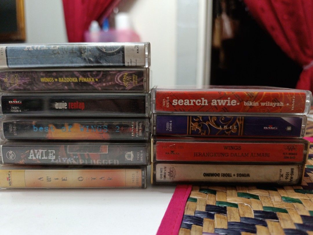Awie / Wings Original Cassette, Audio, Other Audio Equipment on Carousell