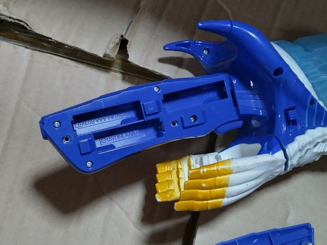 Bandai - Ultraman Ginga S - DX Shepherdon Saber, Hobbies & Toys, Toys ...
