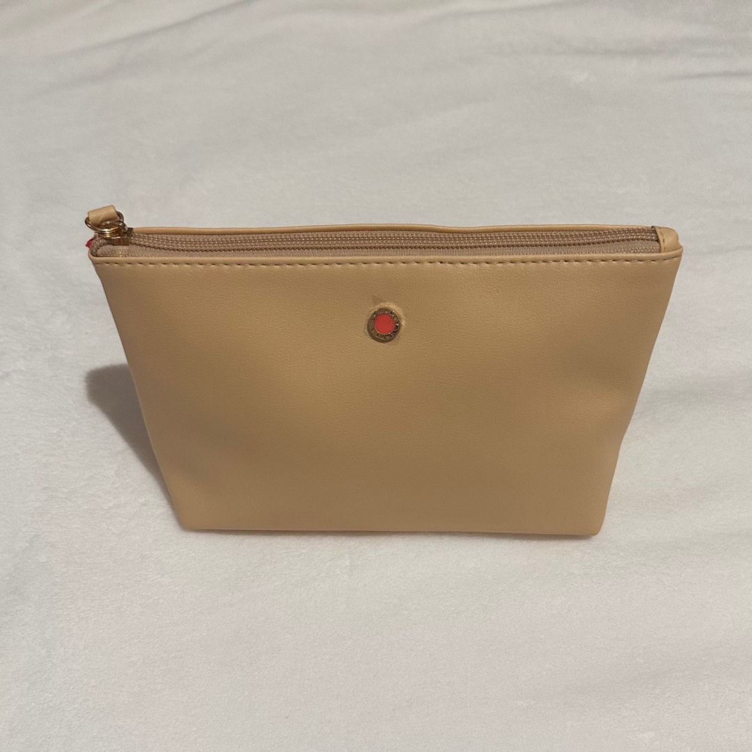 Bvlgari Vanity Kit w complete items | Emirates Business Class, Women's ...