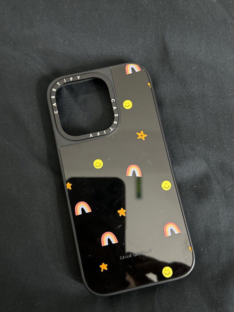 Casetify IP 14 Pro Original mirror black on black, Telepon Seluler ...