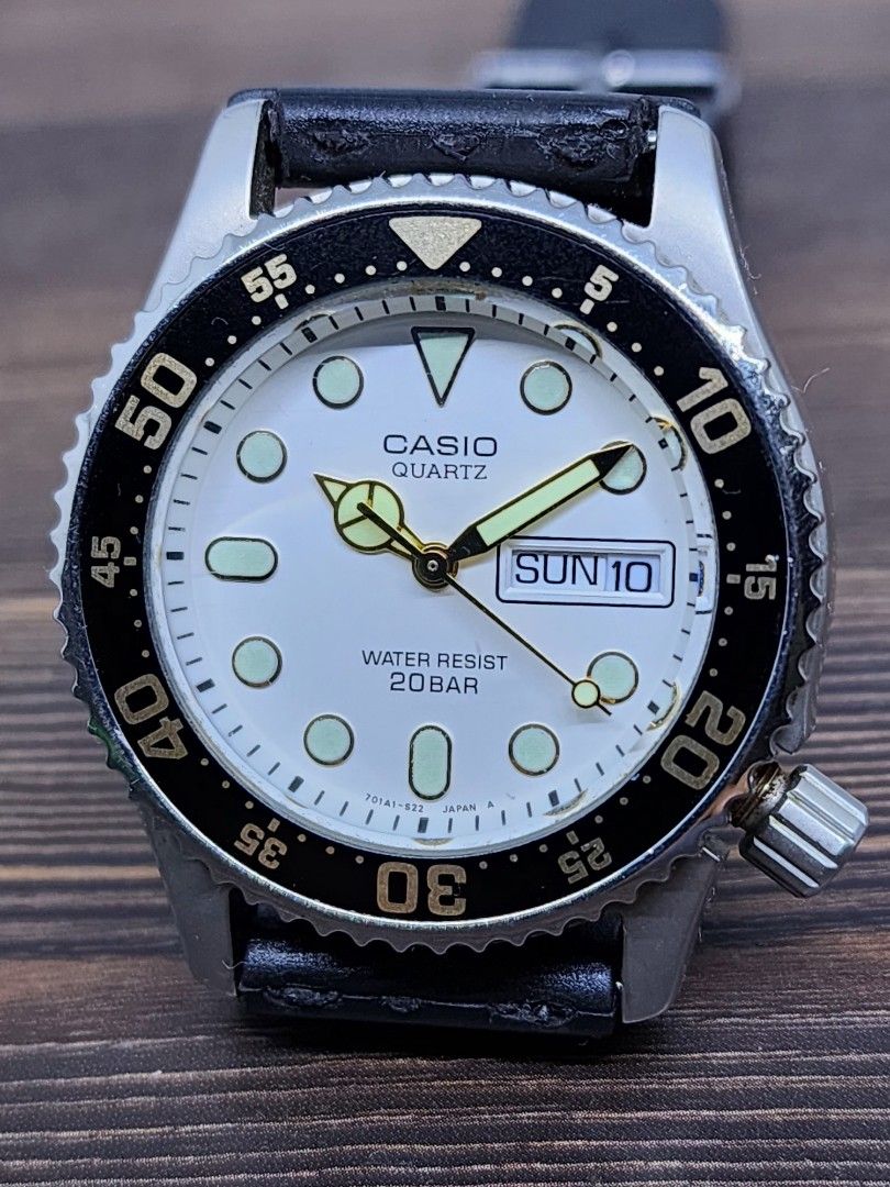 Casio diver vintage ( Jdm ), Fesyen Pria, Jam Tangan di Carousell