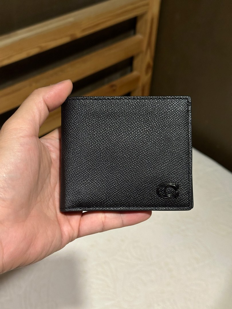 Coach Wallet Mens (Authentic), Men's Fashion, Watches & Accessories ...