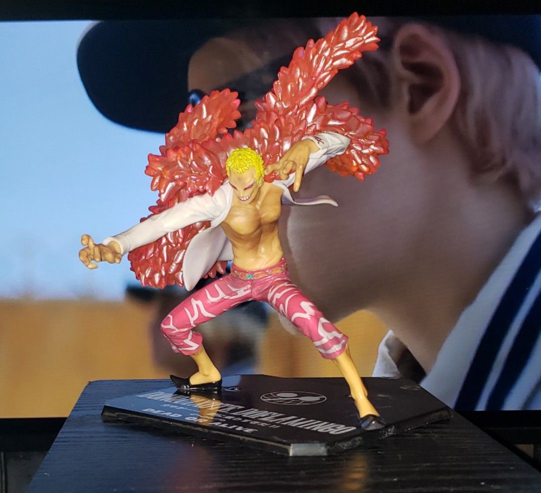 Donquixote doflamingo dead or alive, Hobbies & Toys, Toys & Games on ...