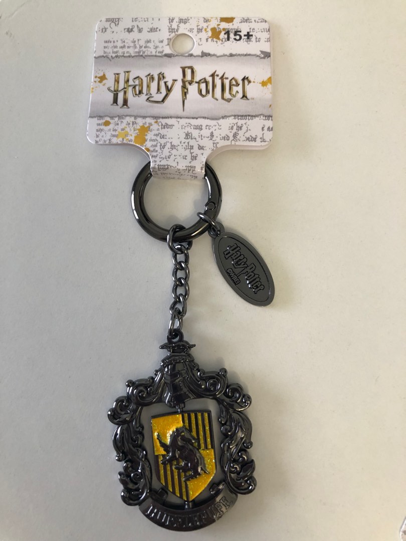 Harry Potter x Miniso Hufflepuff Keychain, Hobbies & Toys, Collectibles & Memorabilia, Fan ...