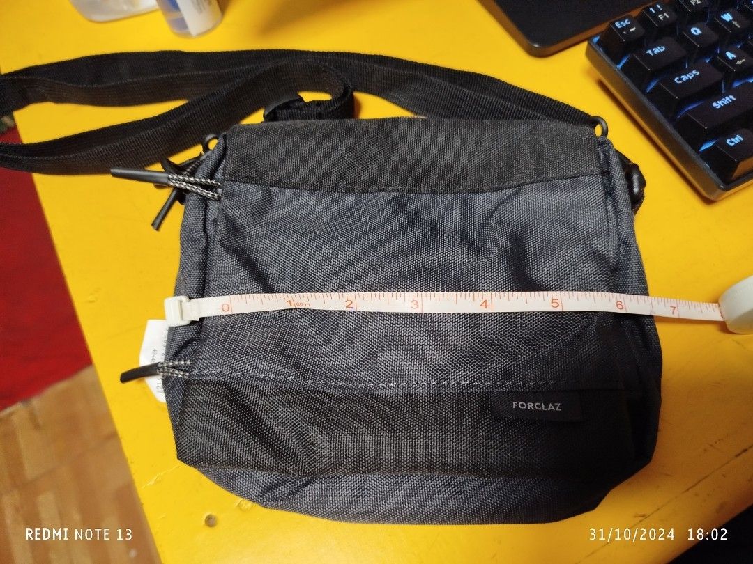 Hitec 20L backpack and Forclaz small sling bag outdoor items, Men's ...