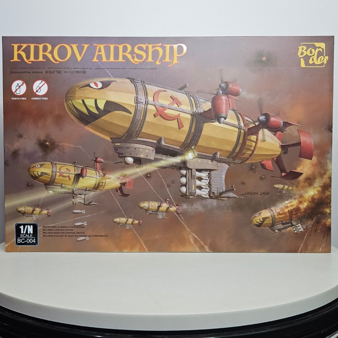 KIROV AIRSHIP BORDER MODEL 1/N Scale, Hobbies & Toys, Toys & Games on ...