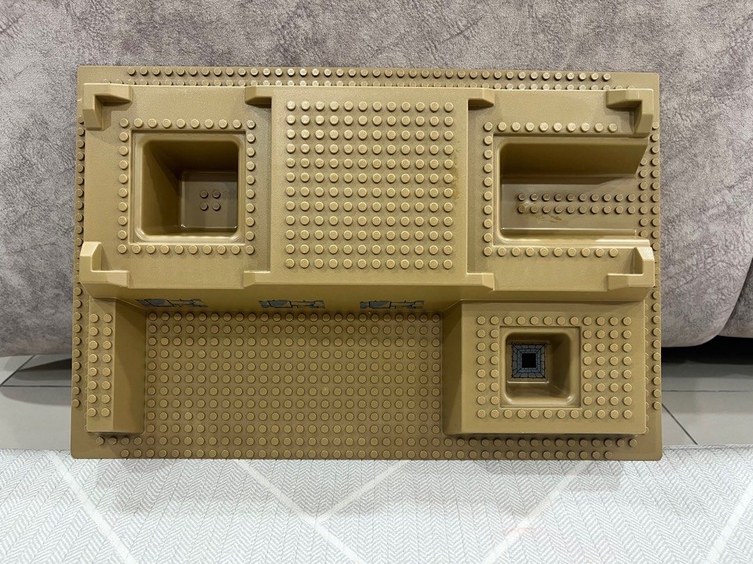 LEGO 51542 Dark Tan Raised Baseplate 32 x 48 x 6 with Level, Hobbies ...
