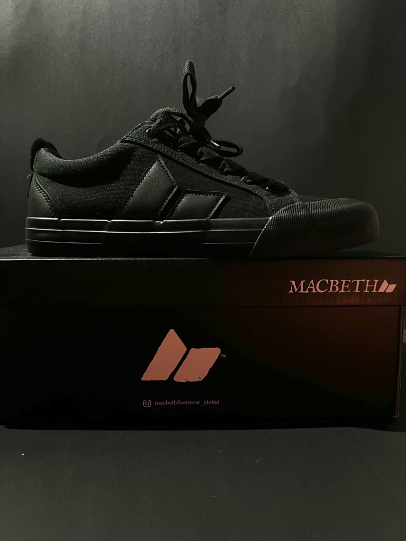 Macbeth Eliot, Men's Fashion, Footwear, Sneakers on Carousell