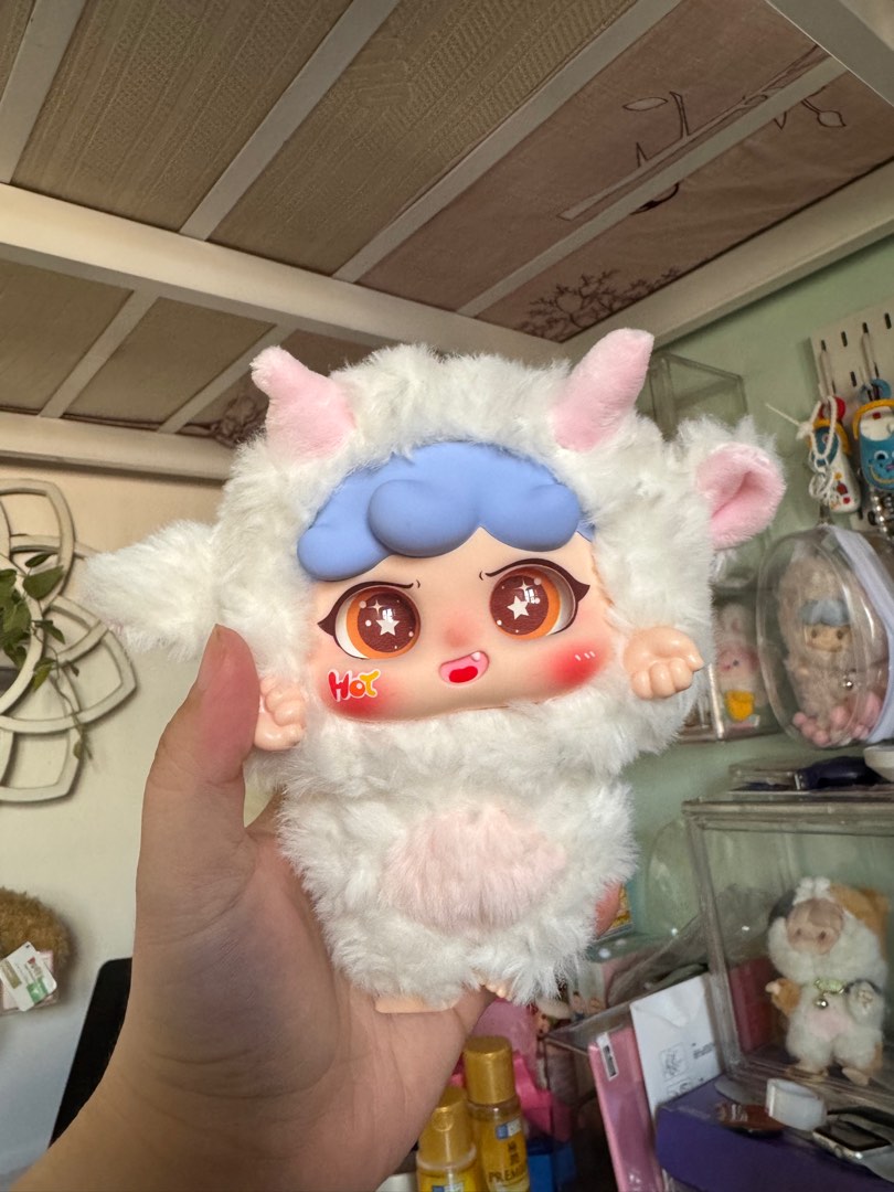 Migo v3 sneaky lamb special eye plush bag charm like labubu manchao ...