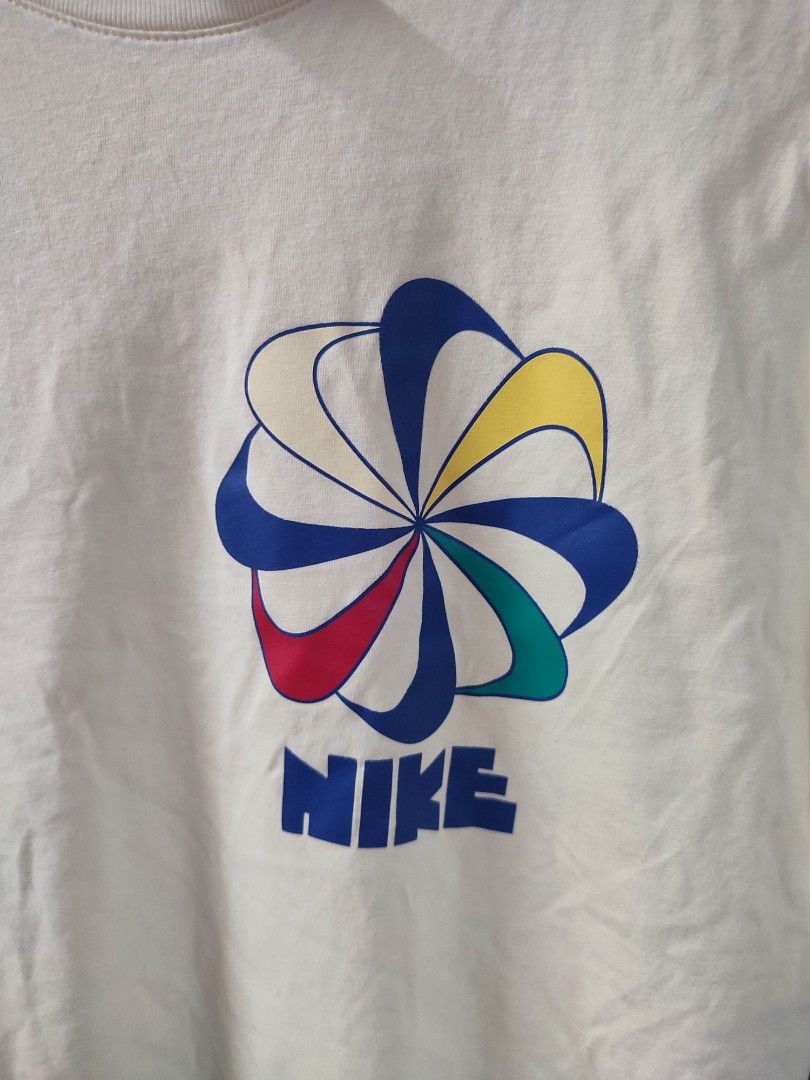 Nike Pinwheel Reproduction Early Nike Logo Orange Tag, Men's Fashion ...