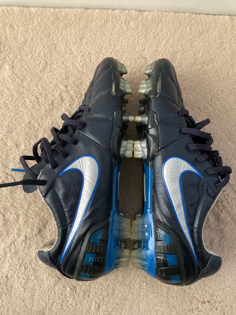 Nike t90 laser iii k fg, Men's Fashion, Footwear, Boots on Carousell