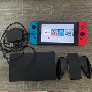Nintendo Switch V1 Splatoon edition, Video Gaming, Video Game Consoles ...