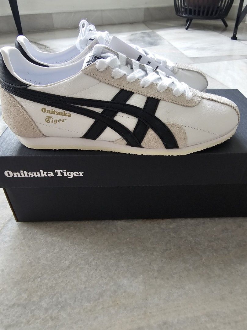 Onitsuka tiger runspark, Women's Fashion, Footwear, Sneakers on Carousell