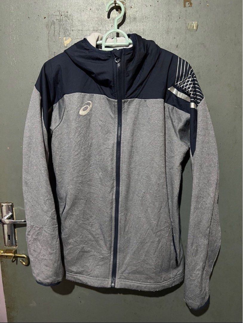 ORIGINAL Asics Running Jacket, Men's Fashion, Activewear on Carousell