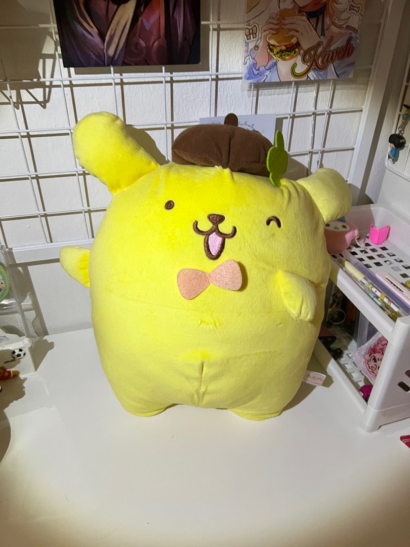 Pompompurin plushie soft toy, Hobbies & Toys, Toys & Games on Carousell