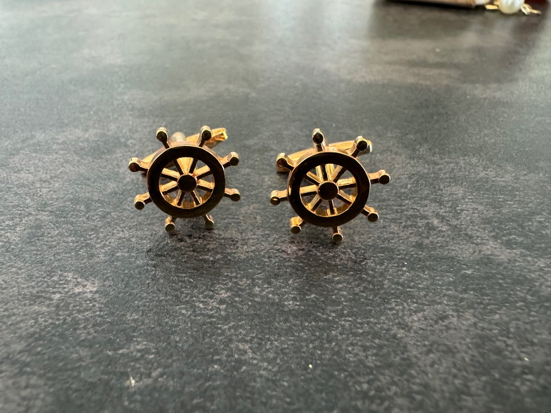 Ship wheel cufflinks, Men's Fashion, Watches & Accessories, Cuff Links ...